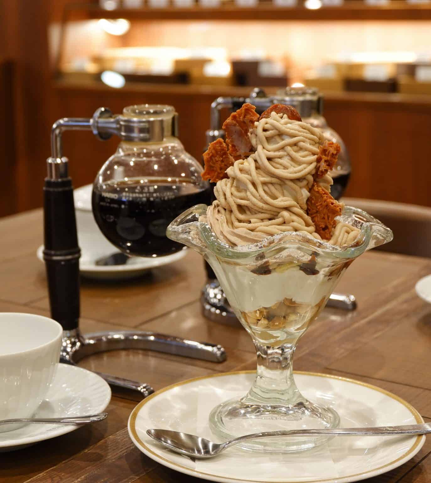 Beyond Coffee: Shinjuku's Most Extraordinary Cafés, Unique Tokyo Cafés ...