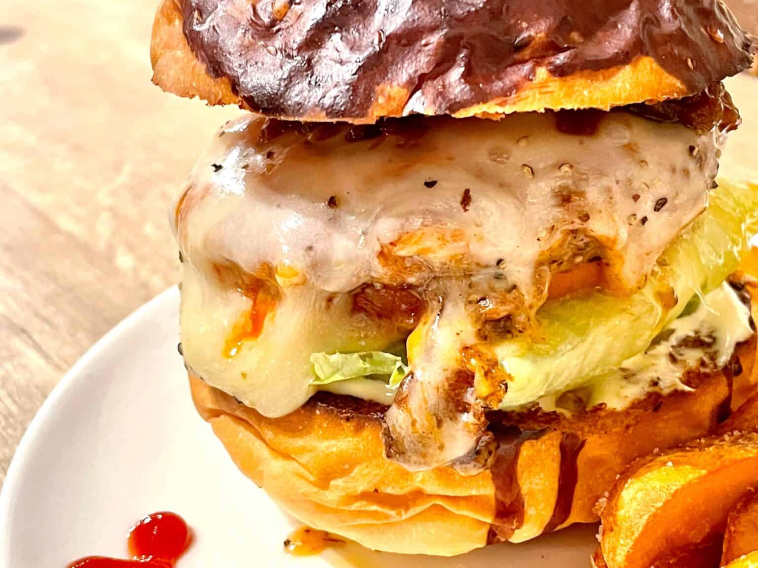 MOS Burger 101: Premium Quality Guide, Menu & Ordering | Tokyo Smart